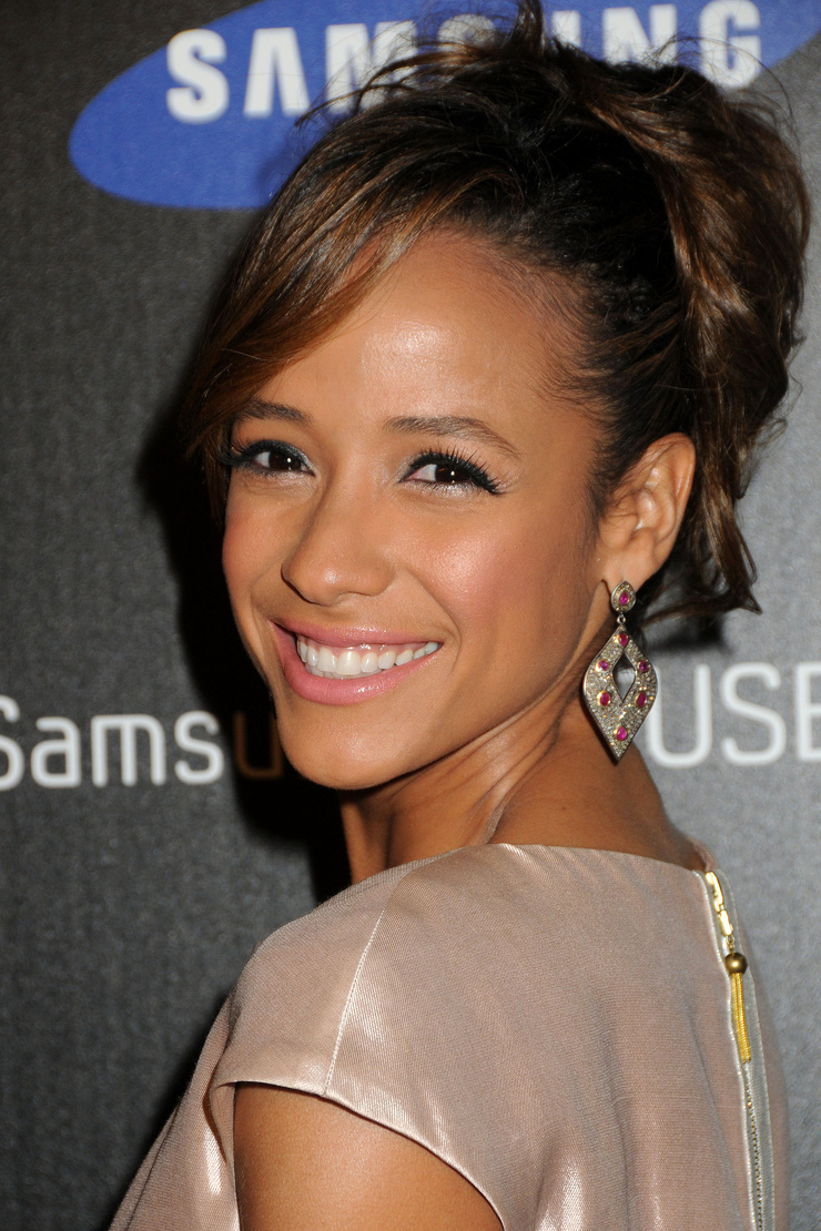Picture of Dania Ramirez