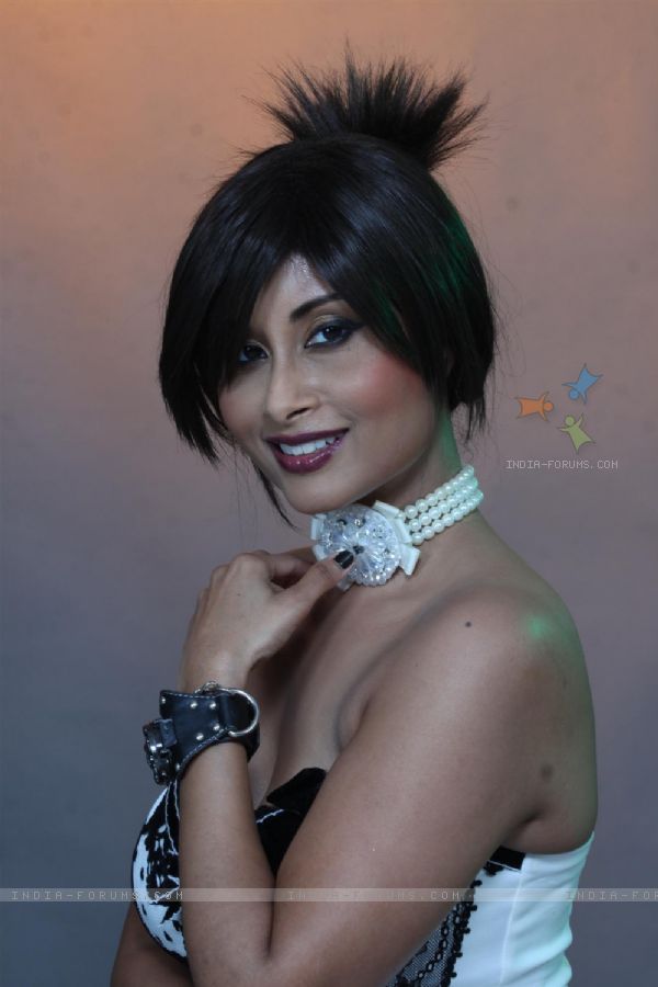 Aiysha Saagar picture