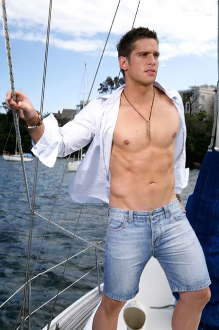 Dan Ewing image