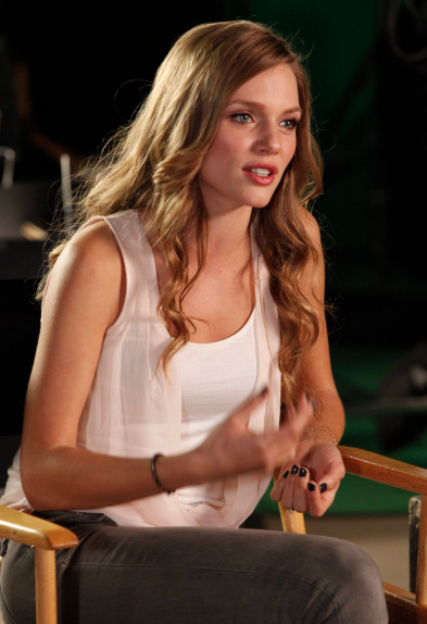 Picture of Tracy Spiridakos