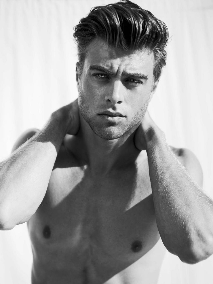 Picture of Devin Paisley