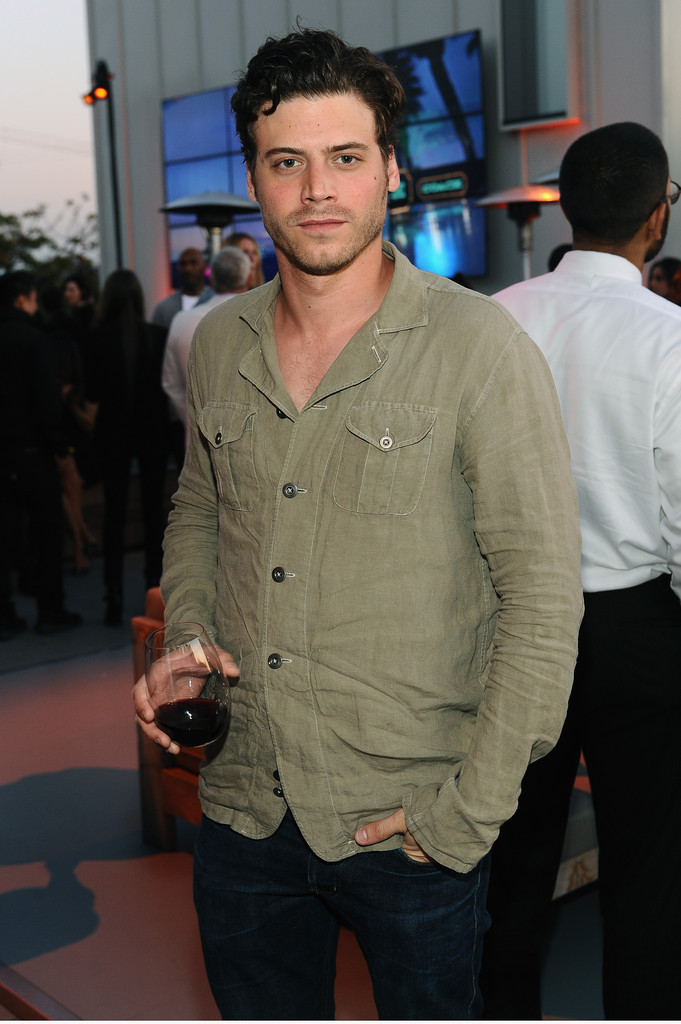 François Arnaud image