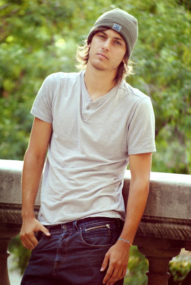 Andres Gil picture