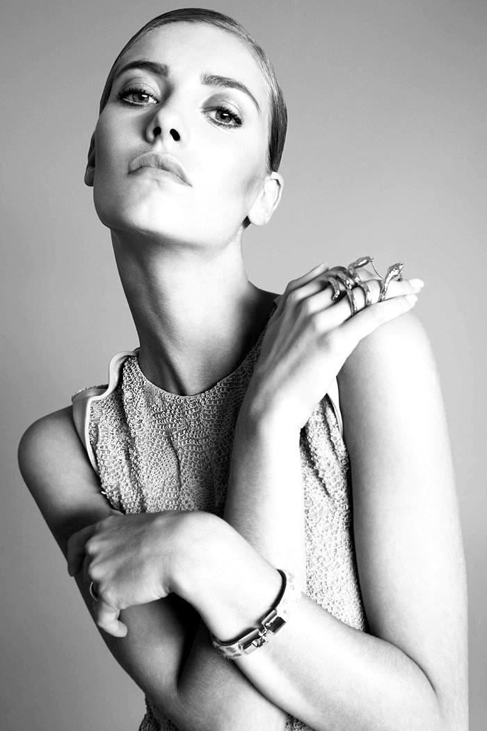 Iris Van Berne image