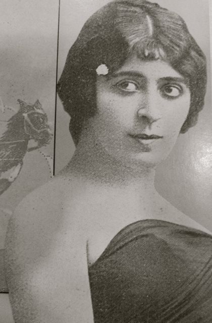 Picture of Renée Carl