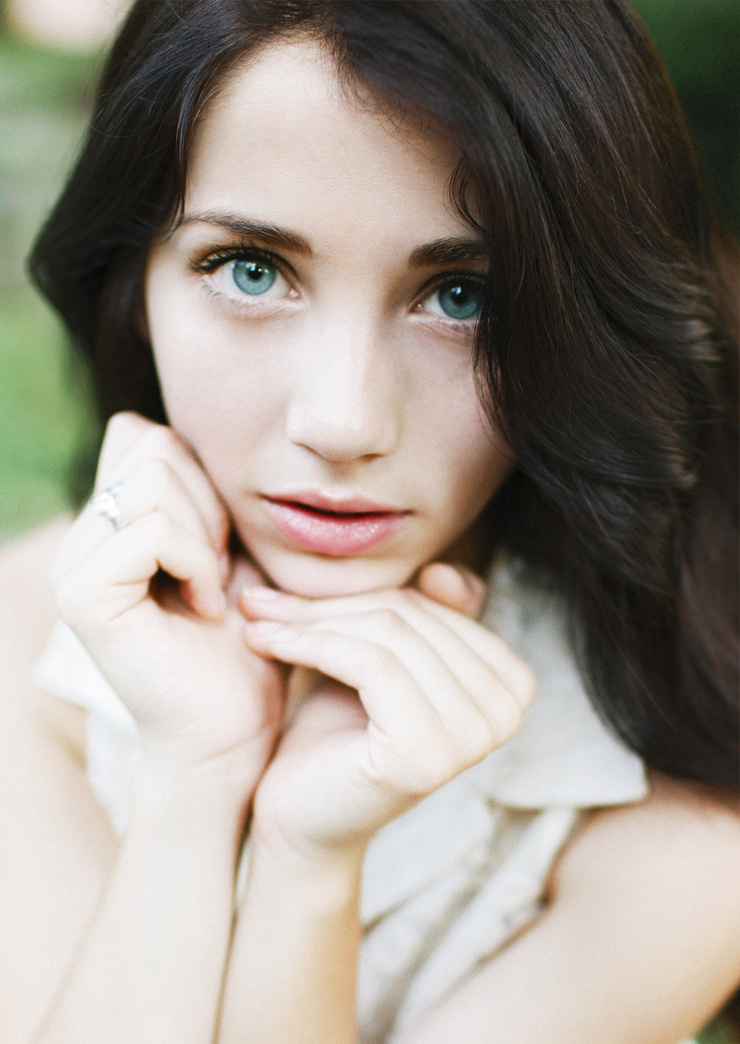 Picture of Emily Rudd