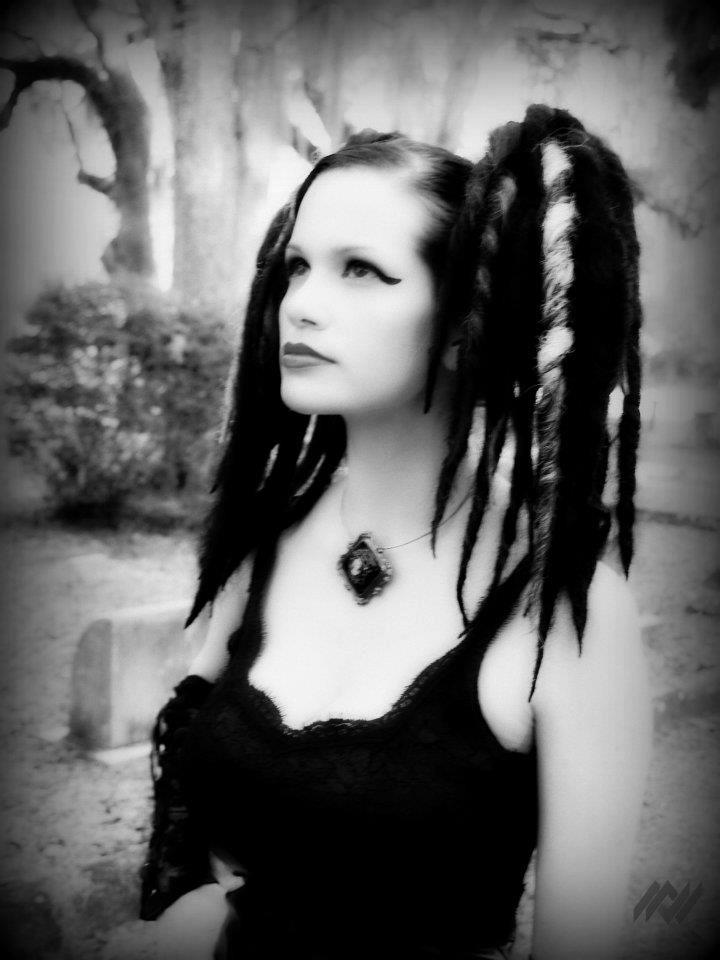 Victoria Gregory image