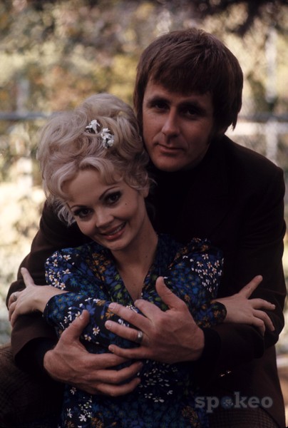 Picture of Jeannine Riley