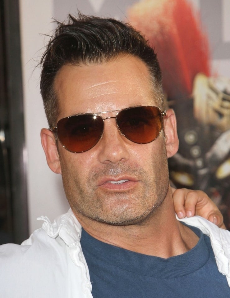 Picture of Adrian Pasdar