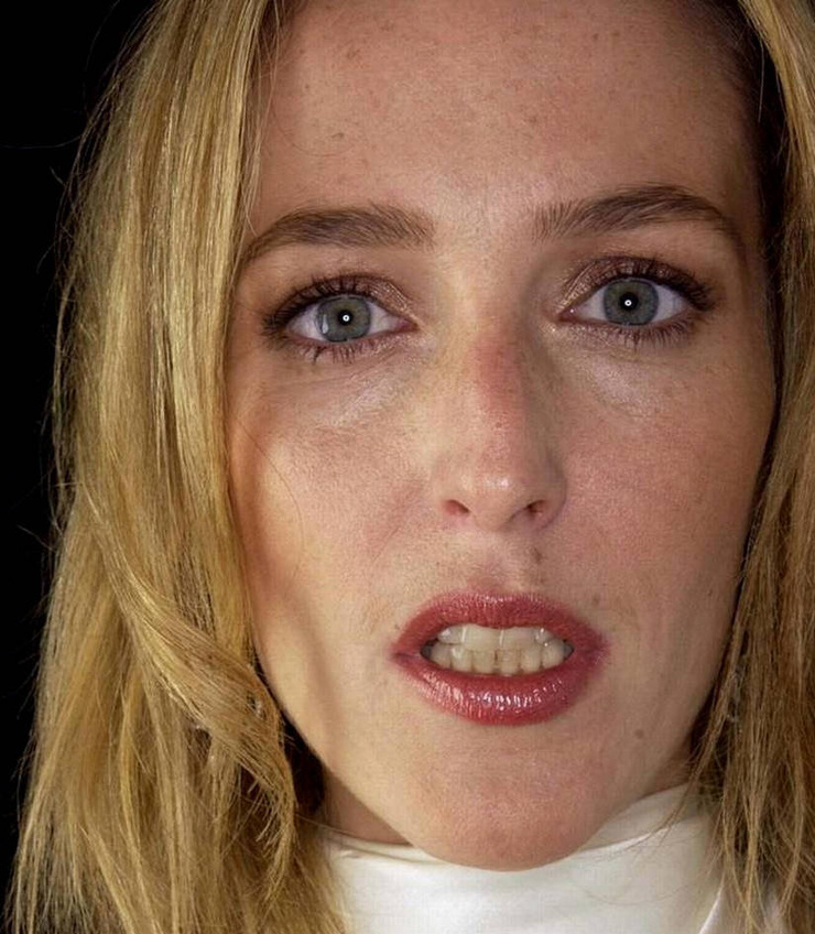 Image of Gillian Anderson