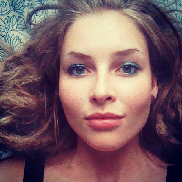 Picture of Anna April