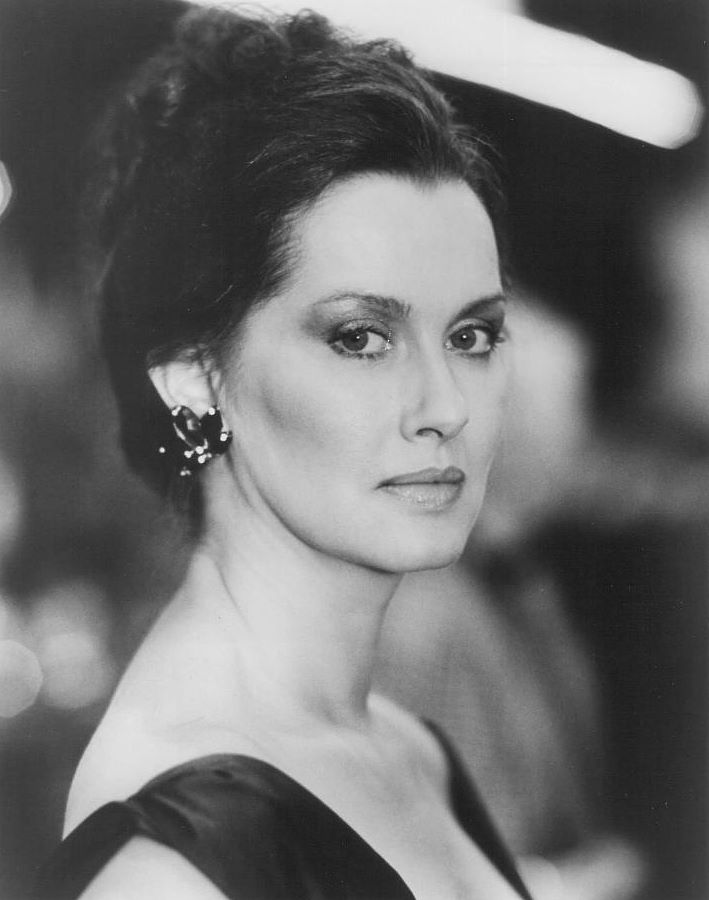 Picture of Veronica Hamel