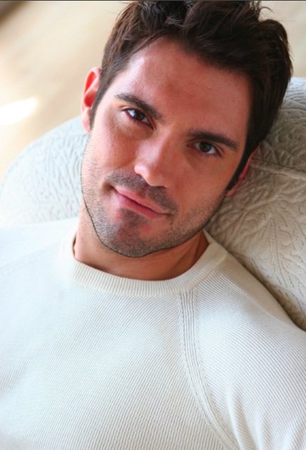 Benjamin Lutz picture