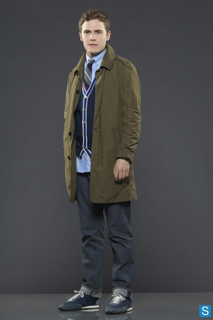 Image of Iain De Caestecker