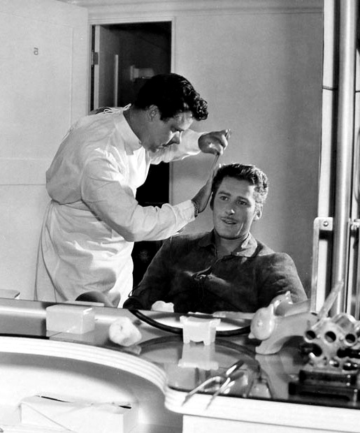 Picture of Errol Flynn