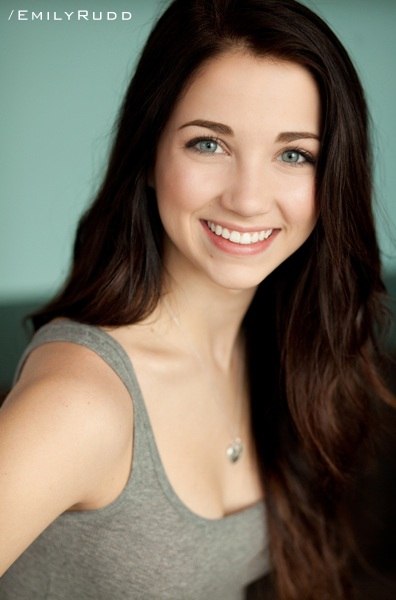 Picture of Emily Rudd