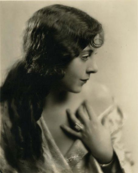 Picture of Jobyna Ralston