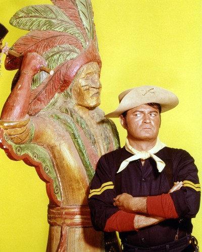 Picture of Larry Storch