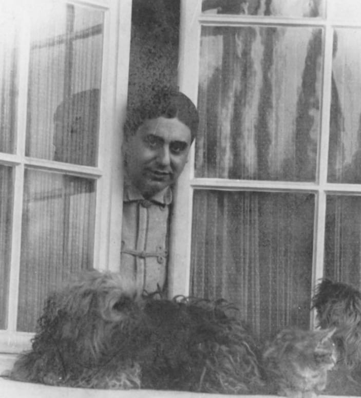 Picture of Léonce Perret