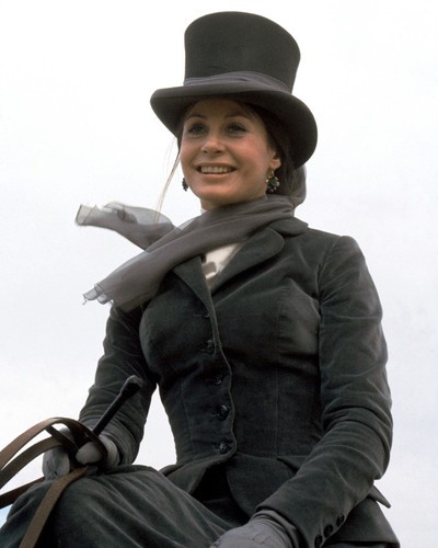 Picture of Sarah Miles