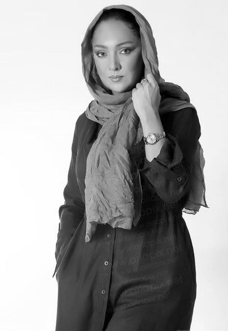 Picture of Niki Karimi