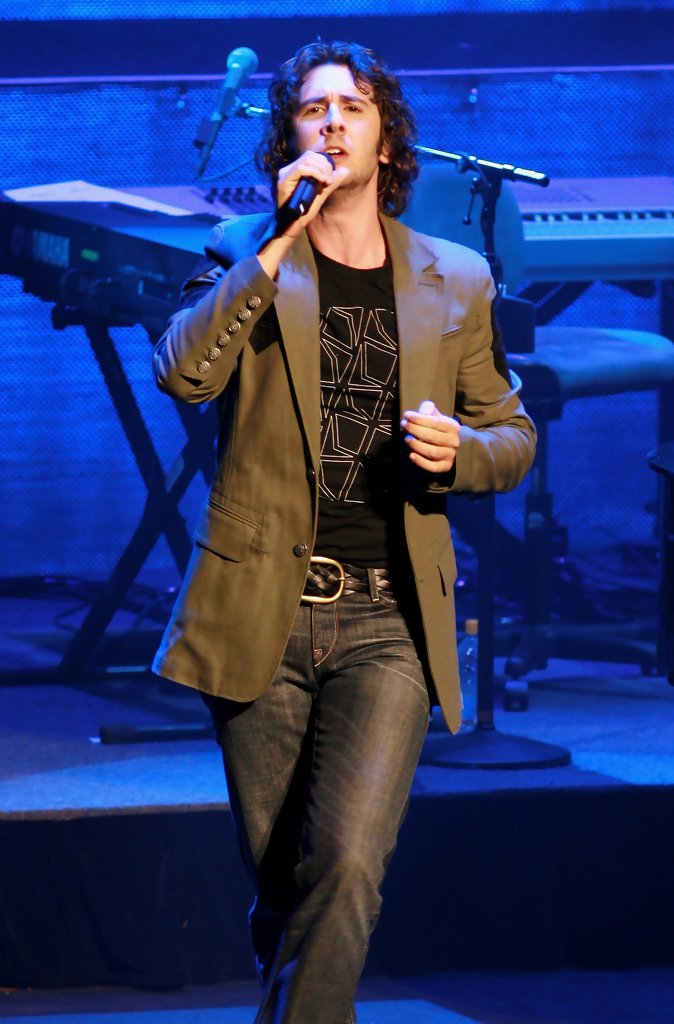 Josh Groban picture