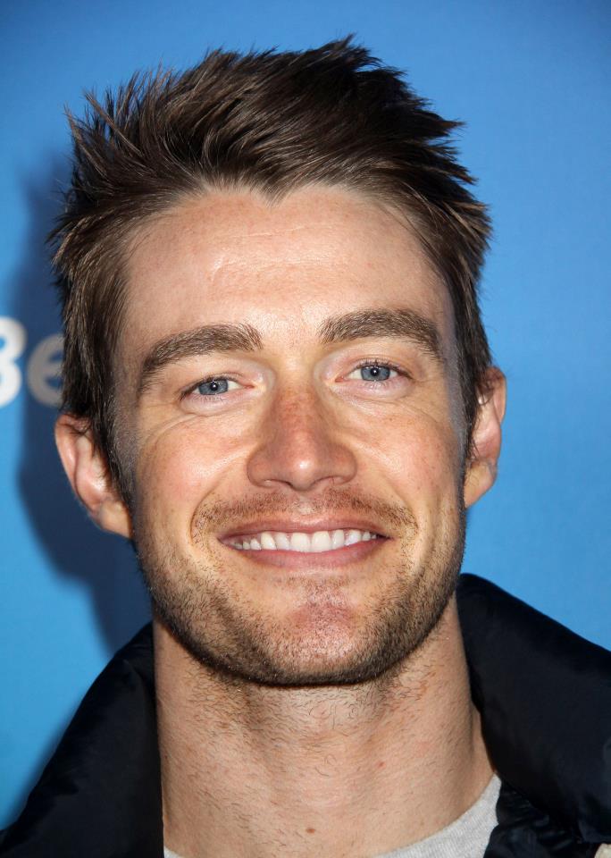 Picture of Robert Buckley