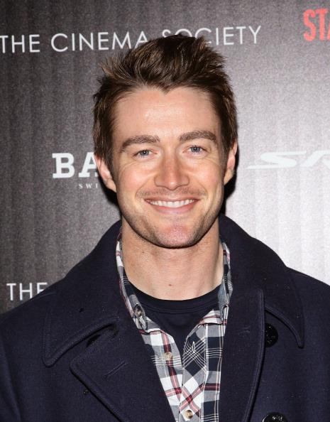 Image of Robert Buckley