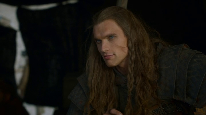 Picture of Ed Skrein
