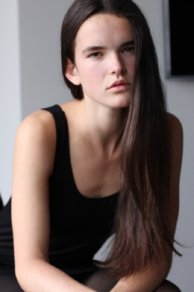 Picture of Zoe Colivas