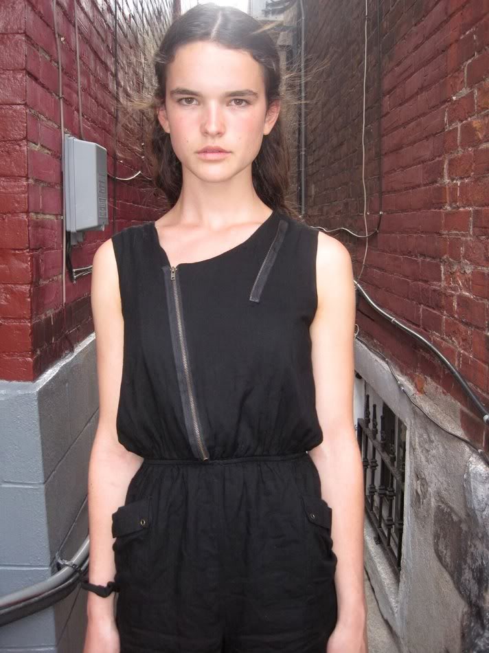 Picture of Zoe Colivas