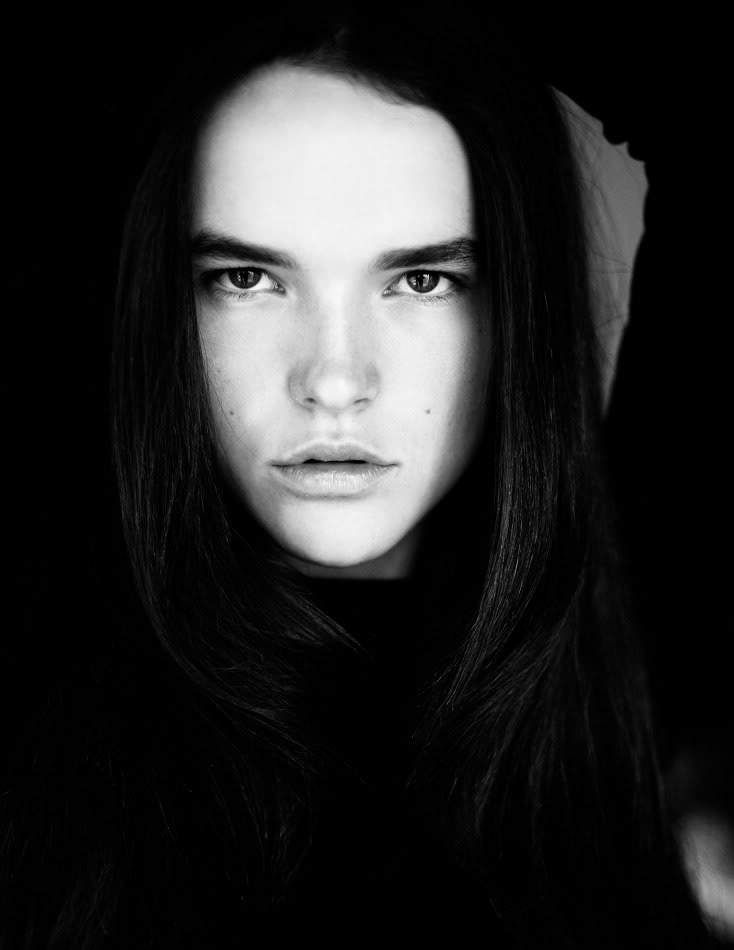 Image of Zoe Colivas