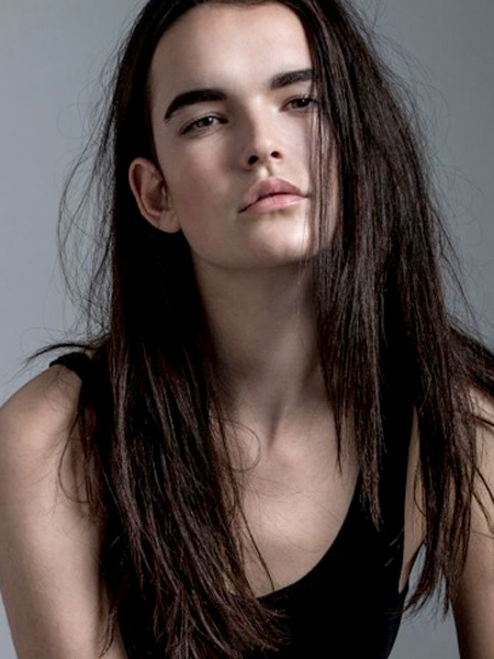Picture of Zoe Colivas