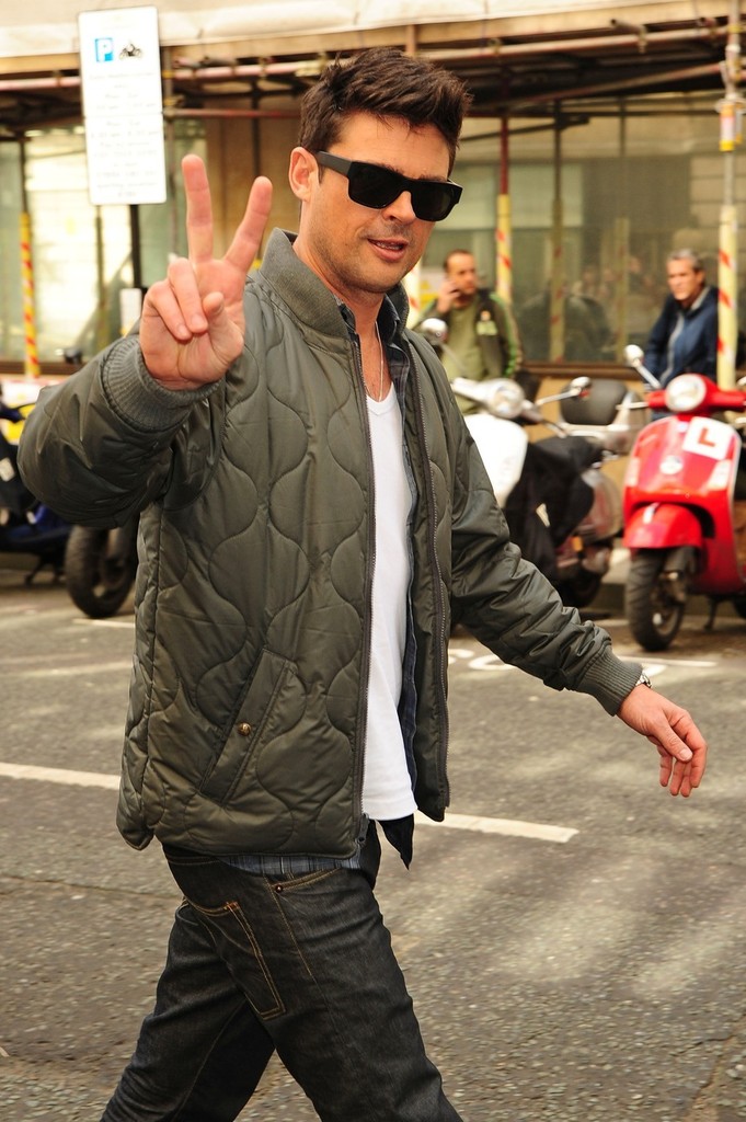 Picture of Karl Urban