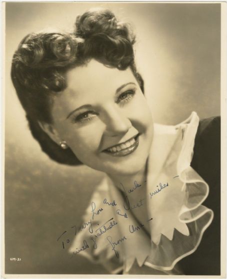 Una Merkel picture