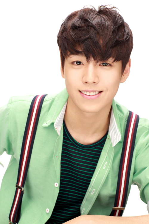 Lee Hyun Woo image
