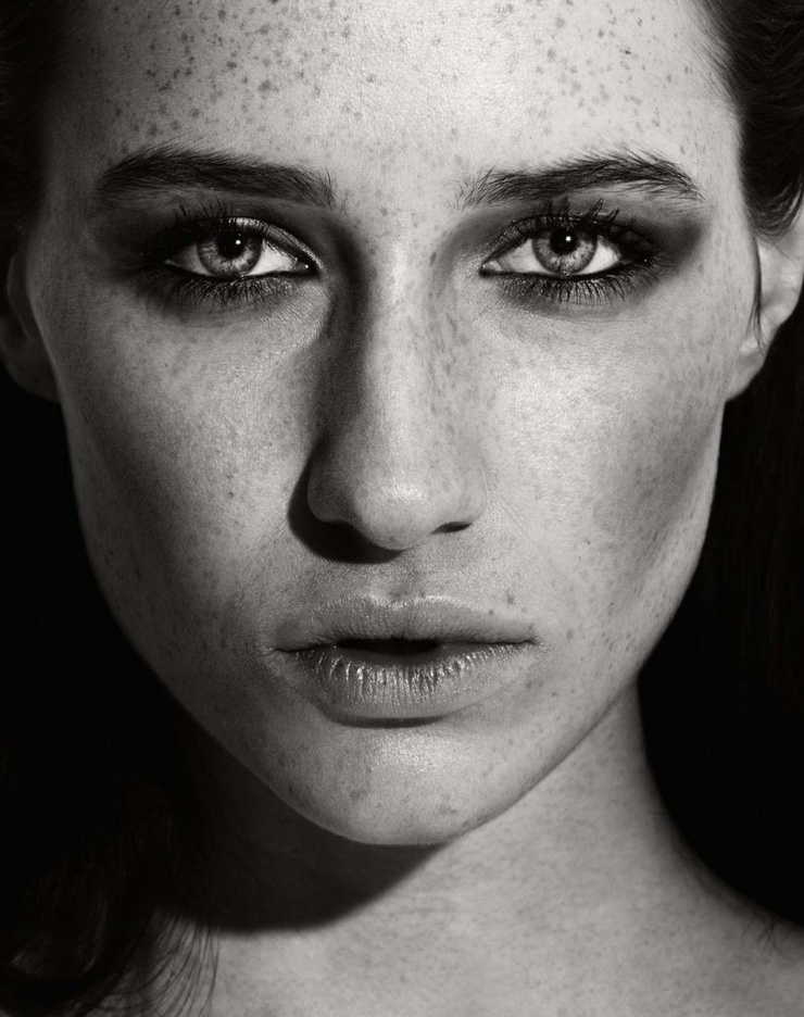 Picture of Daisy Douglas