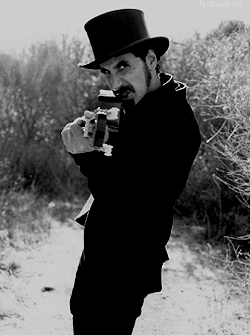 Picture of Serj Tankian