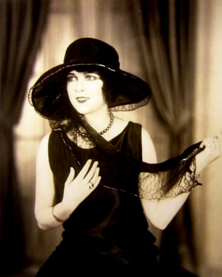 Image of Jacqueline Logan