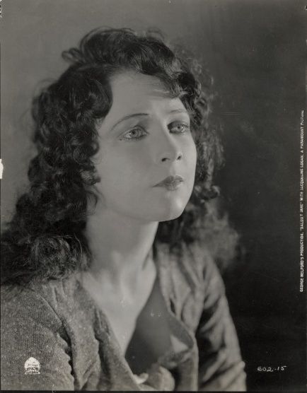 Jacqueline Logan picture