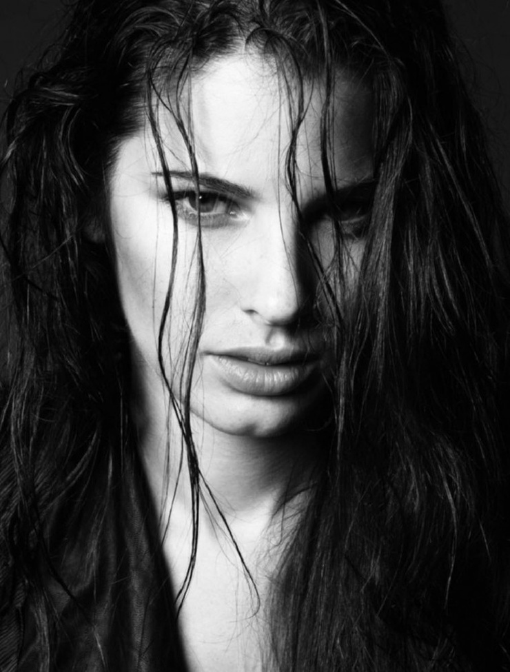 Picture of Alexandra Genis