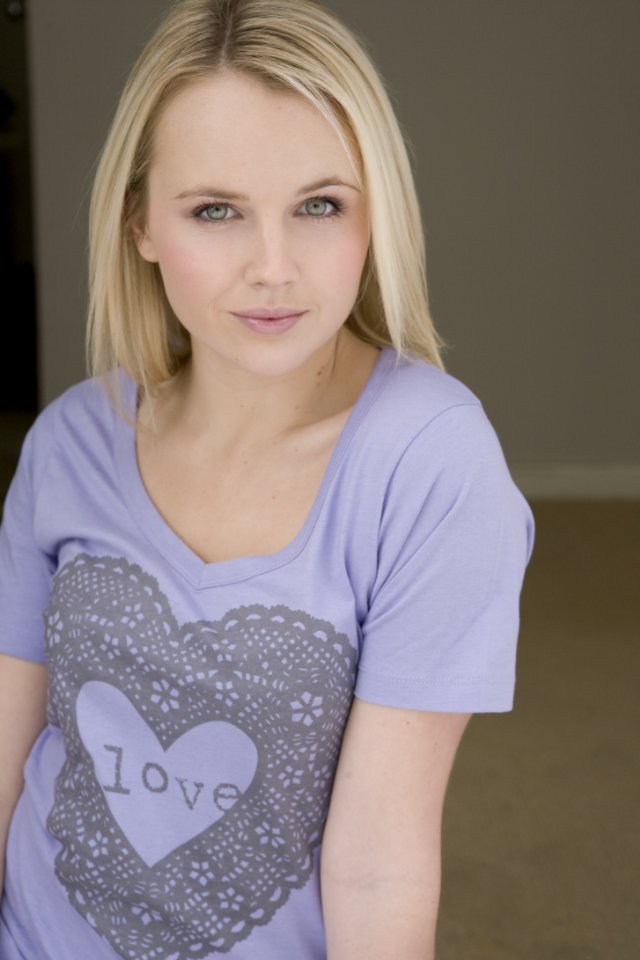 Kimberley Crossman - Alchetron, The Free Social Encyclopedia