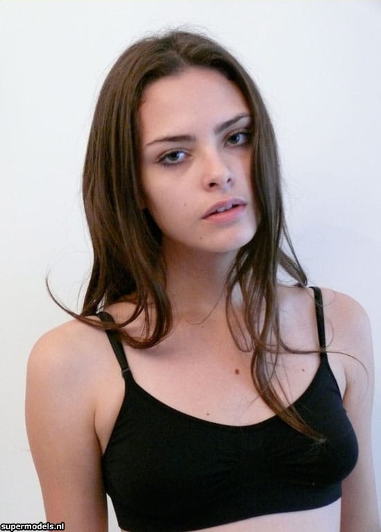 Picture of Stefani Medeiros