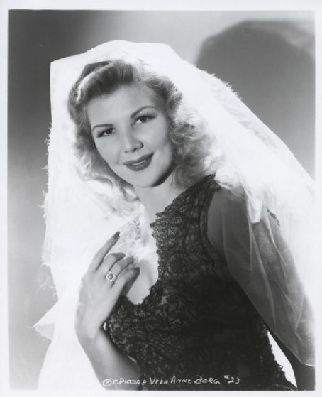 Picture of Veda Ann Borg