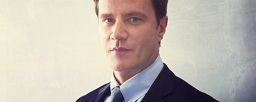 Picture of Tim DeKay