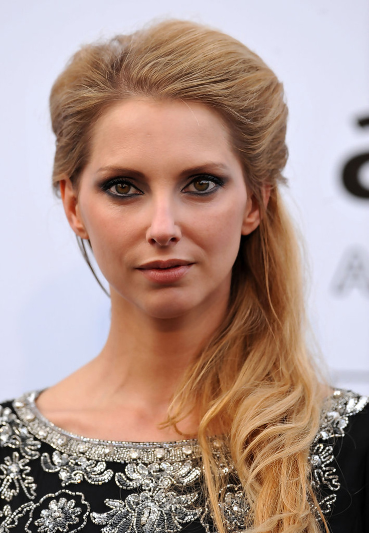 Frédérique Bel