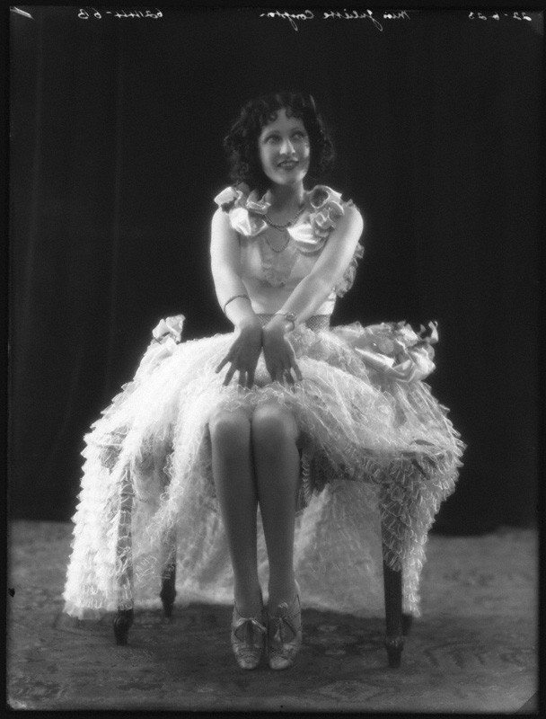 Picture of Juliette Compton