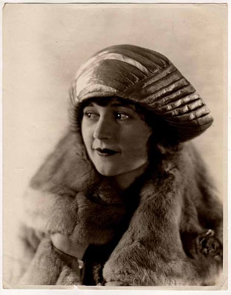 Picture of Dorothy Devore