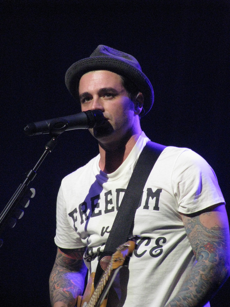 Christopher Carrabba image