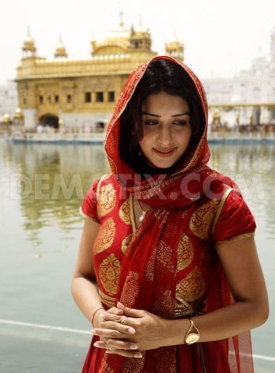 Samiksha Singh picture